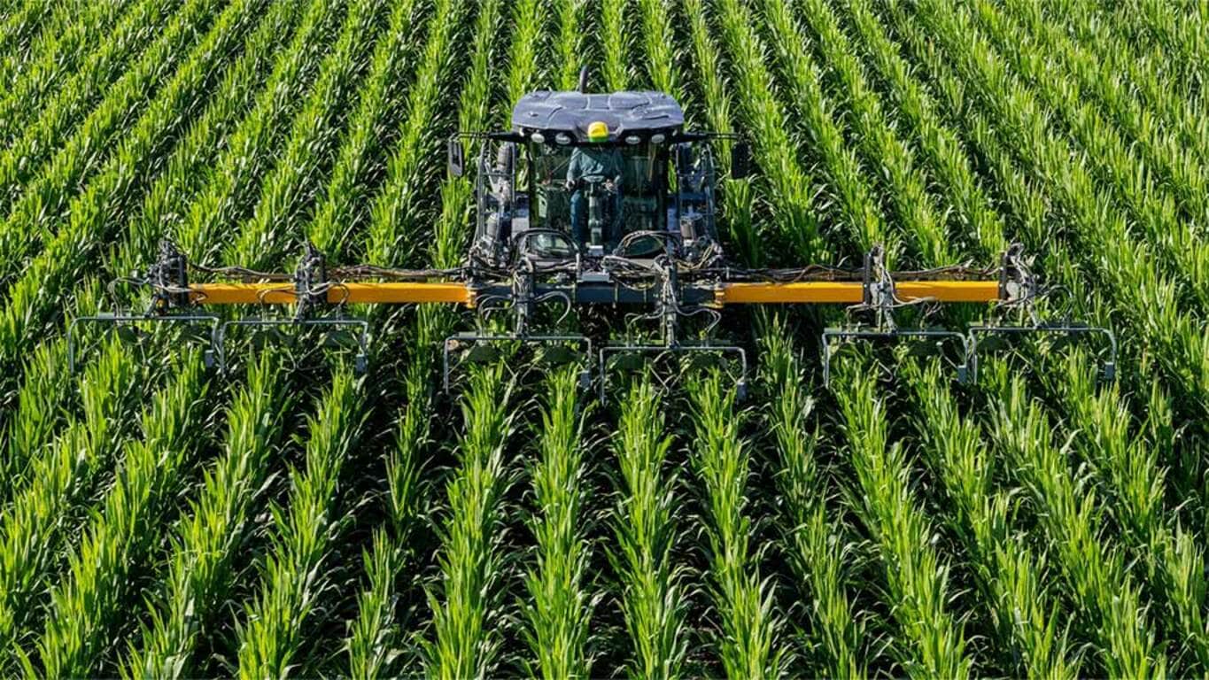 204SP Hagie™ Self-Propelled Detasseler¹ - New Self-Propelled Sprayers ...